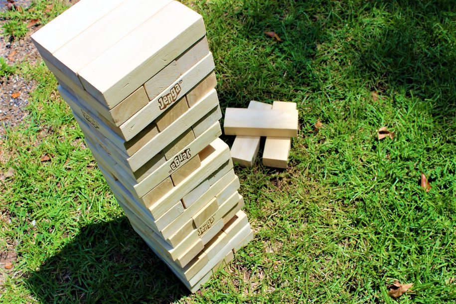 Giant Jenga - Barrons Barrons
